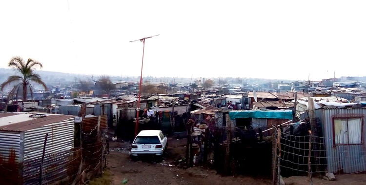 Soweto informal settlement abandoned by government | GroundUp